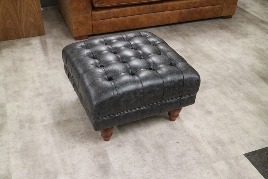 Clearance Sofas | The Chesterfield Company